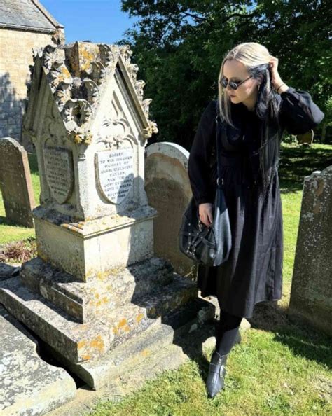 301 Moved Permanently