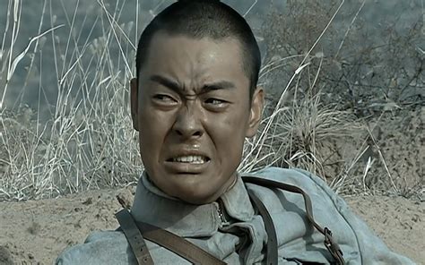 李云龙祭拜秀琴，瞧瞧和尚这演技吊打无数小鲜肉！ 青柠动画城 青柠动画城 哔哩哔哩视频