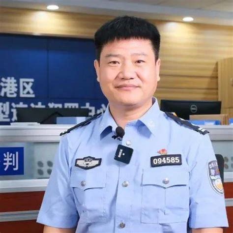 直播收到百万打赏遭质疑！反诈民警老陈 选择辞职反诈民警老陈辞职公益陈国平