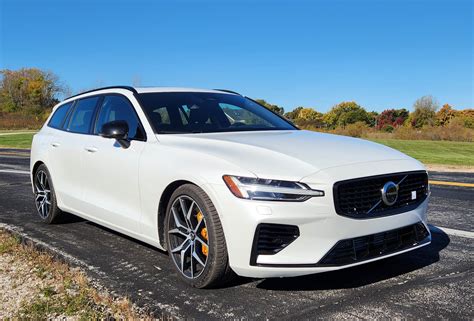 Review 2025 Volvo V60 T8 Awd Savage On Wheels