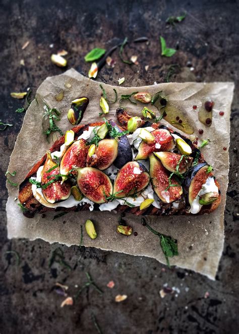 How To Eat Fresh Figs And The Best Fig Recipes The Delicious Life
