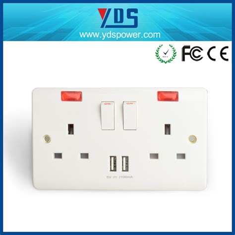 New Product For British USB Switch Socket 5V 2 1A Dual USB Port China USB Wall Socket And Wall