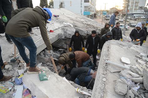 Turkey Earthquake Death Toll Climbs Past 19300