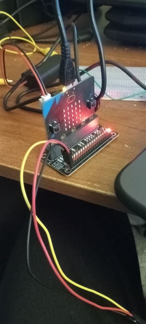 How Do I Wire This Neopixel Strip To My Microbit With Breakout Board