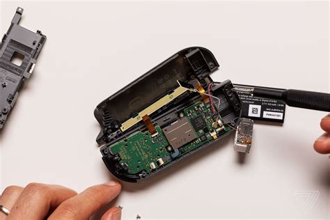 How To Customize The Look Of Your Nintendo Switch Joy Con Controllers Eloti Designs