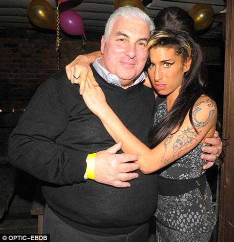 Amy Winehouses Father Mitch On Moment He Heard Of Tragic Death Daily