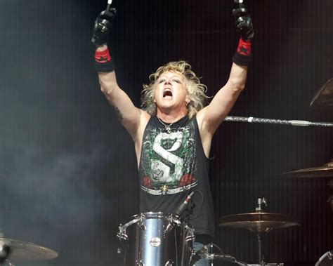 Eski Scorpions Ve Kingdom Come Davulcusu James Kottak Yaşamını Yitirdi Rotka