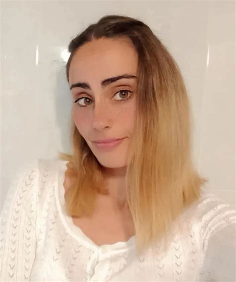Me Uno A Esto Instagram Neereatomas Edad 26 Años Estatura 167