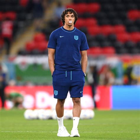 Download Trent Alexander Arnold Blowing Gum Wallpaper