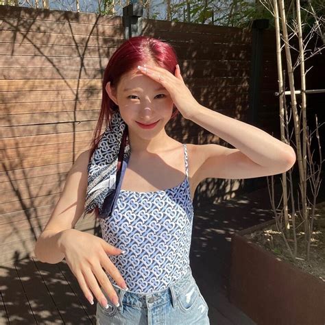 210809 Cheryeong Instagram Update Itzy Kpopping