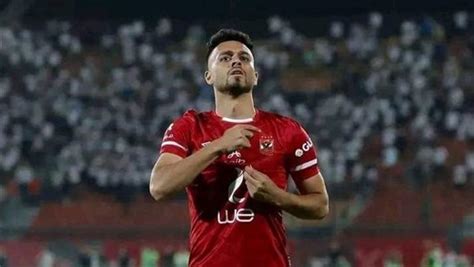 محمد فاروق الأهلي يضع بندا لبيع صلاح محسن لسيراميكا بمبلغ خيالي
