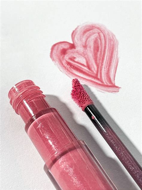 Блиск для губ