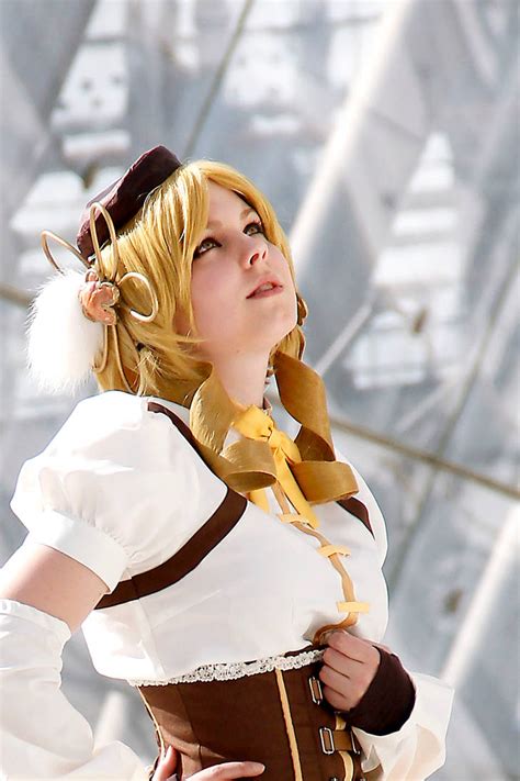 Mami Tomoe Cosplay By Xsan Chi On Deviantart