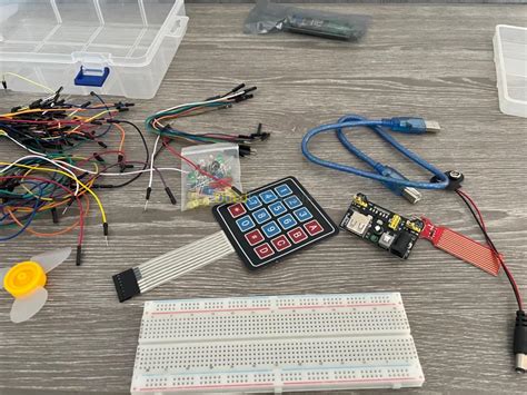Kit Arduino Uno R3 Super Starter Lafvin سيدي بلعباس الجزائر