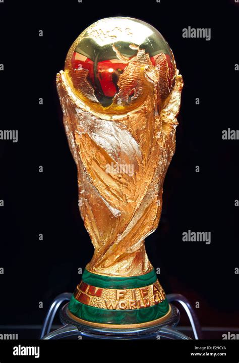 World Cup Pokal Fotos Und Bildmaterial In Hoher Auflösung Alamy