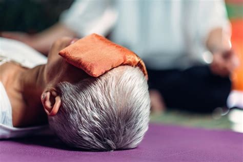 Premium Photo Senior Woman On A Guided Meditation Class