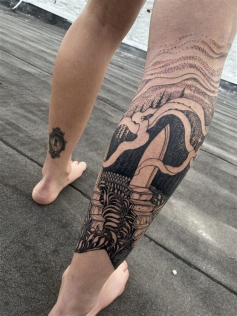 Noelle Longhaul Feet