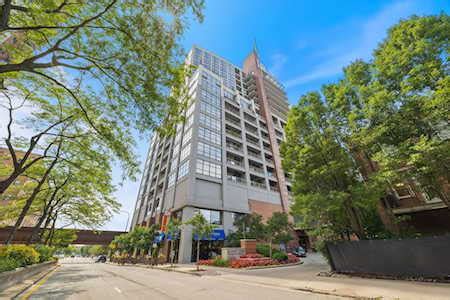 Dearborn Tower Condos Of Chicago 1530 S State Street