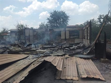 Khit Thit Media On Twitter ရေဦးမြို့နယ်၊ မုံတိုင်ပင်ရွာကို စစ်တပ်က