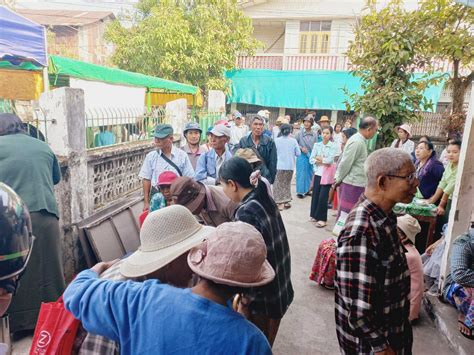 မော်လမြိုင်ကျွန်းမြို့နယ် မြန်မာ့စီးပွားရေးဘဏ်တွင် အငြိမ်းစားဝန်ထမ်းများ၏ ပင်စင်လစာများ ထုတ်ပေး