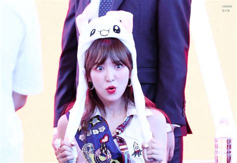 토끼모자 쓰고 귀여움 폭발한 웬디 If 인스티즈 Instiz 인티포털 카테고리