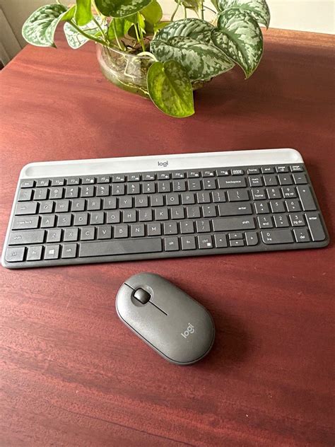 Logitech Mk470 Wireless Keyboard And Mouse Computers And Tech Parts And Accessories Computer