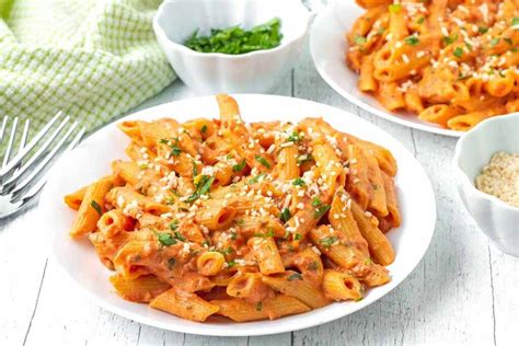 Creamy Vegan Tomato Pasta Without Cashews Delightful Adventures