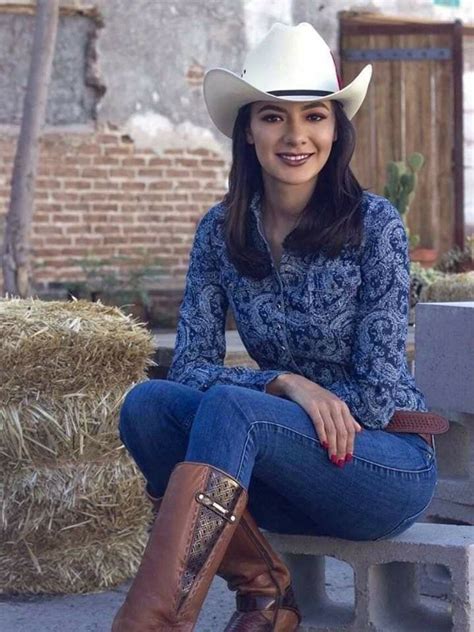 Pin Di Elia Cho Su Guardado Rápido