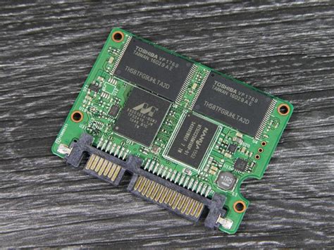 Sata和m 2接口的固态硬盘应该如何选？目前值得入手的有哪几款？ 知乎