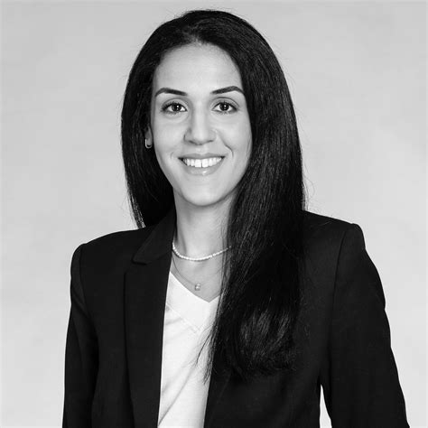 שרה נאור עורכי דין שבלת