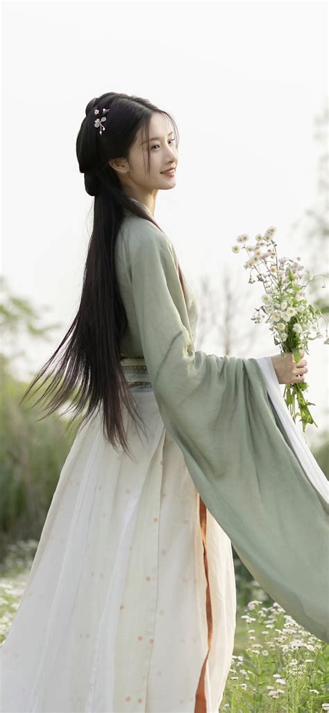 芳树无人花自落，春山一路鸟空啼。 采集别致的七 Cr：花海神 Md：周愚昧