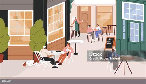 레스토랑 여름 테라스에 앉아있는 사람들 카페 테이블의 손님들은 야외에서 볼 수 있습니다 남성과 여성은 커피 숍 밖에 있습니다 도시 외관이 있는 도시 거리 커피하우스 파티오