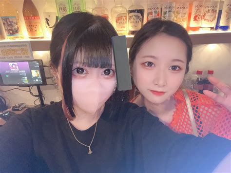 アニソンバーもふる秋葉原 コンカフェ最大手 On Twitter もふあきまったりです🎶 すぐお席ご案内できます！ 雨宿りしましょう〜🥳