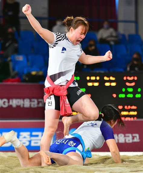 모래판 강자는 누구 여자천하장사대회 22일 구례서 개막 무예신문 대한민국 대표 무예체육뉴스
