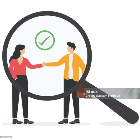 돋보기를 들고 있는 여성이 두 사업가가 악수를 하고 사업을 하기로 동의하는 것을 확대합니다 비즈니스 투명성 평면 벡터 그림입니다 개념에 대한 스톡 벡터 아트 및 기타 이미지