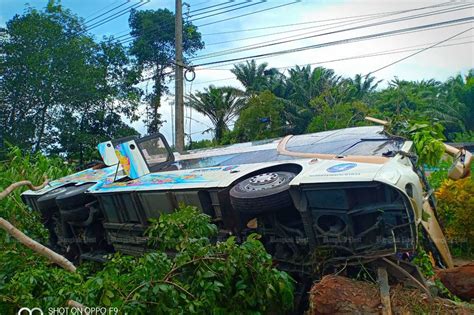 One Killed 19 Hurt When Bus Carrying Students Overturns Bangkok Post