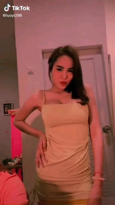 ផឹកស្ទីងស្រីស្រឡាញ់😍តំបន់ស្រីស្អាត Tnaot