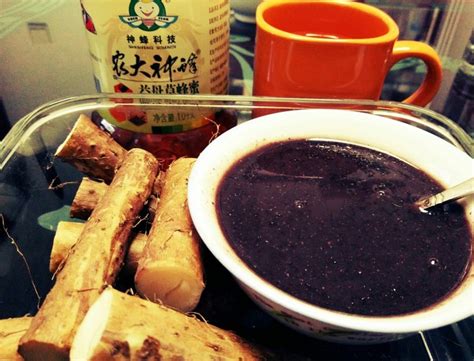 【去水肿营养米糊的做法步骤图，怎么做好吃】天气晴雨不停下厨房