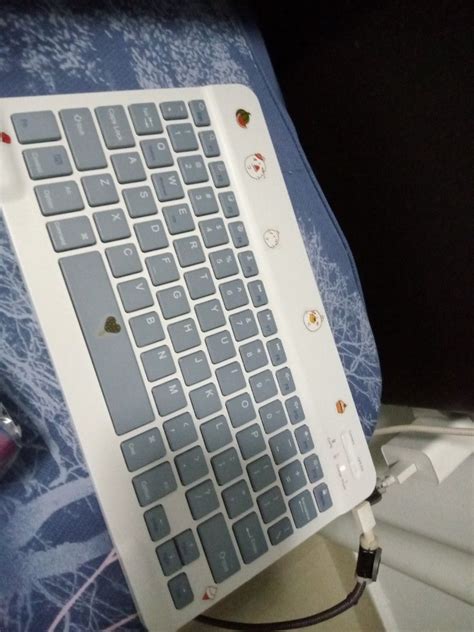 Wireless Keyboard Computers And Tech Parts And Accessories Computer Keyboard On Carousell