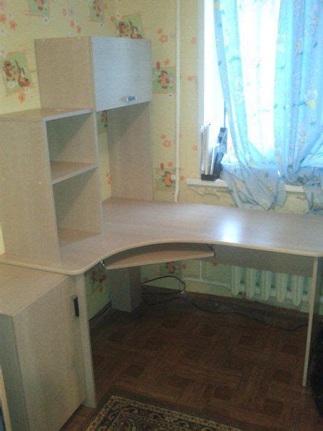 Уголок школьника компьютерный и письменный стол пенал шкаф фото
