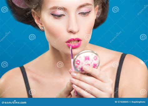 Young Pin Up Girl Doing Make Up Stock Image Image Of Fashion Lips