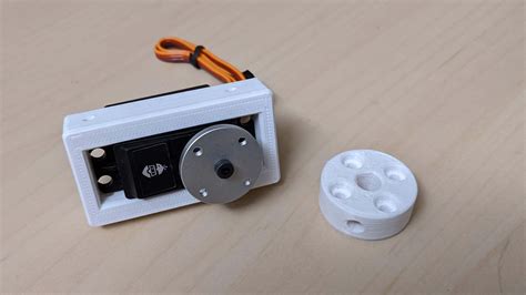 Sawppy Servo Experiment Standard Servo With Metal Horn New Screwdriver