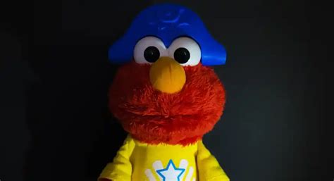 what is elmo elmo for text classification in python