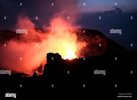 Volcanic Eruption From The Crater Of The Pacaya An Active Complex