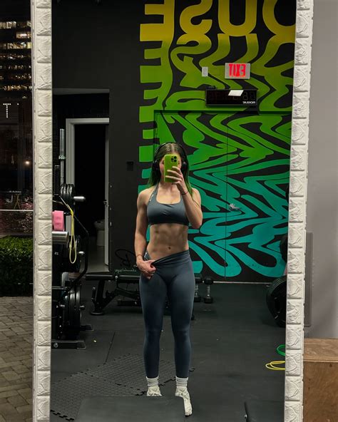 Bailey Rose Baileyroseirl • Instagram Photos And Videos