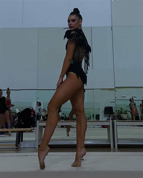 Лала Крамаренко 🖤 En 2024