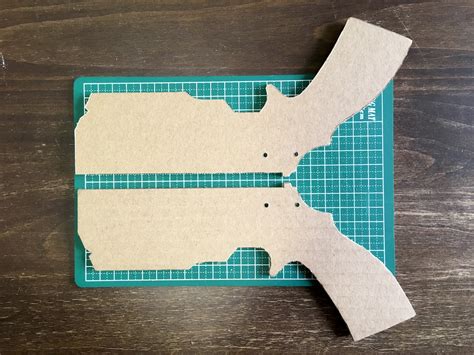 ダンボールで作る連射式輪ゴム銃の作り方2 相楽製作所