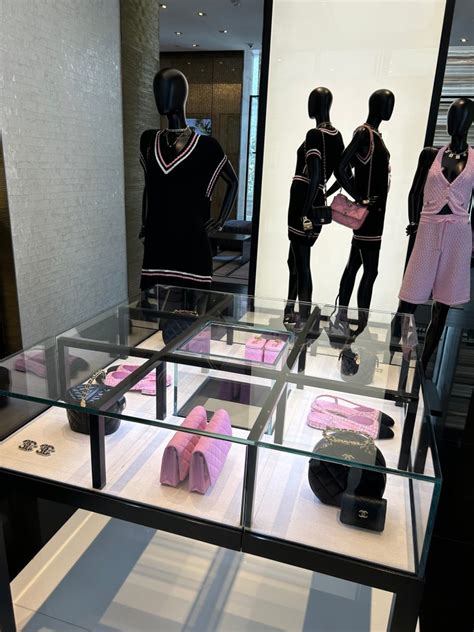 샤넬 가방 종류 정리 추천 사이즈 비교 매장 착용 가격 정보 클래식 미듐 19백 보이백 네이버 블로그