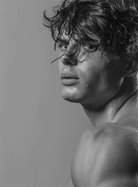 Ramon Schijns Para Adon Magazine Por Paul Van Der Line