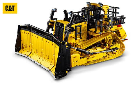 Lego Technic App Controlled Cat D11 Bulldozer Building Set